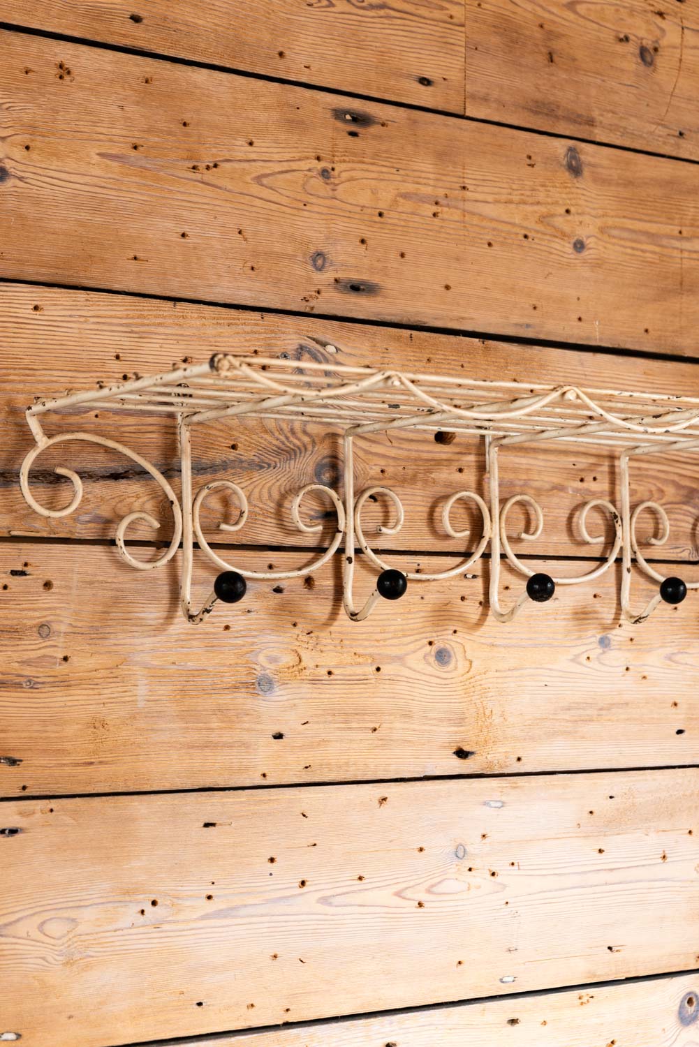 1950s Wire Coat Rack #9881 - Retrouvius