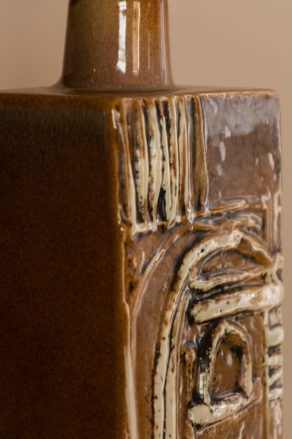 Abstract studio pottery lamp #8080 - Retrouvius