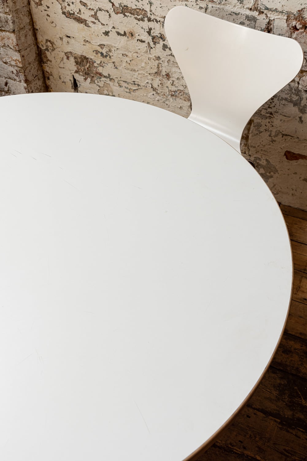 Alvar Aalto Artek tables #8200 - Retrouvius