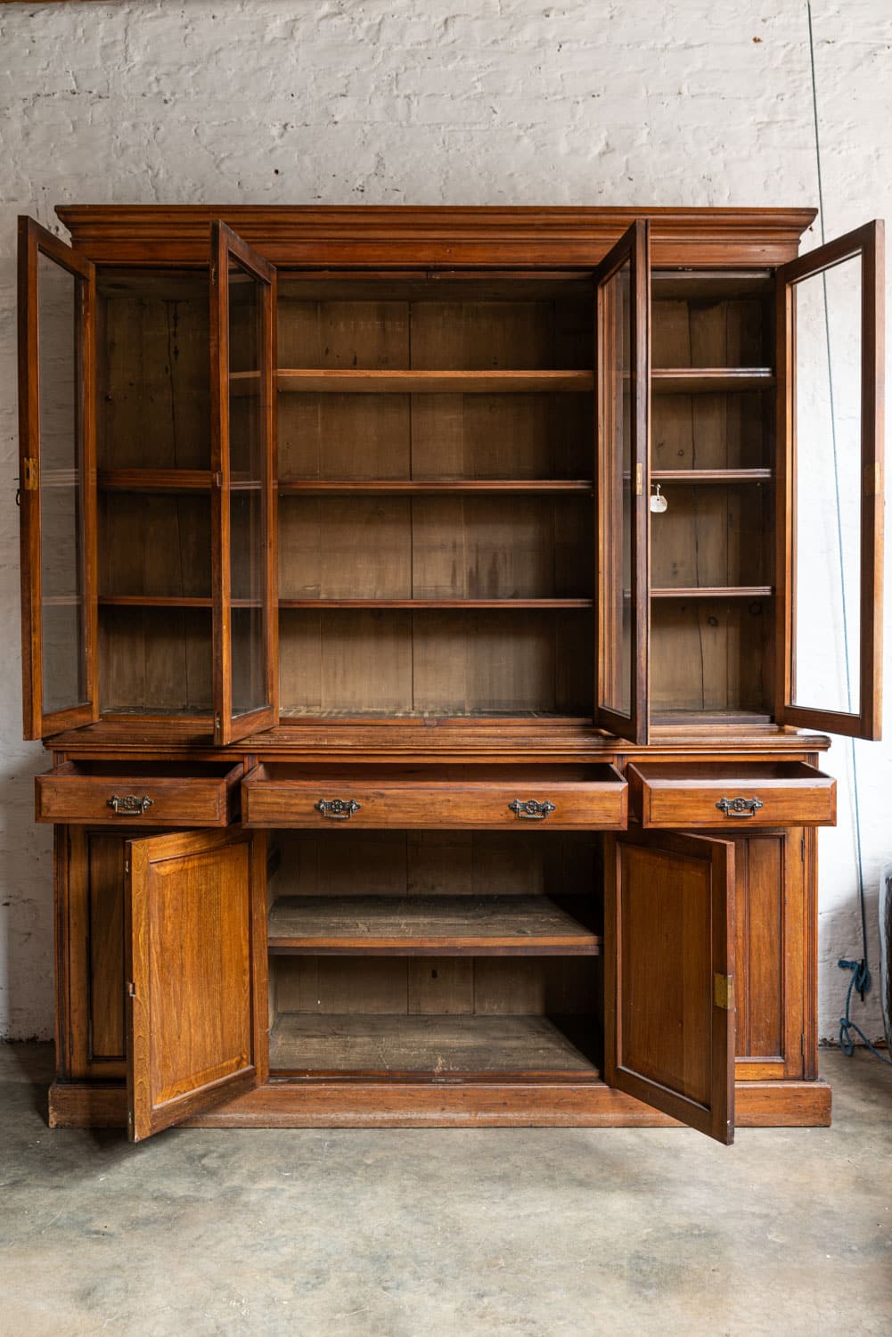 Antique Library Bookcase #9107 - Retrouvius