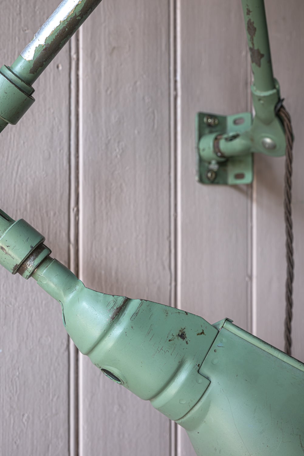 Articulated wall/desk light #8157 - Retrouvius