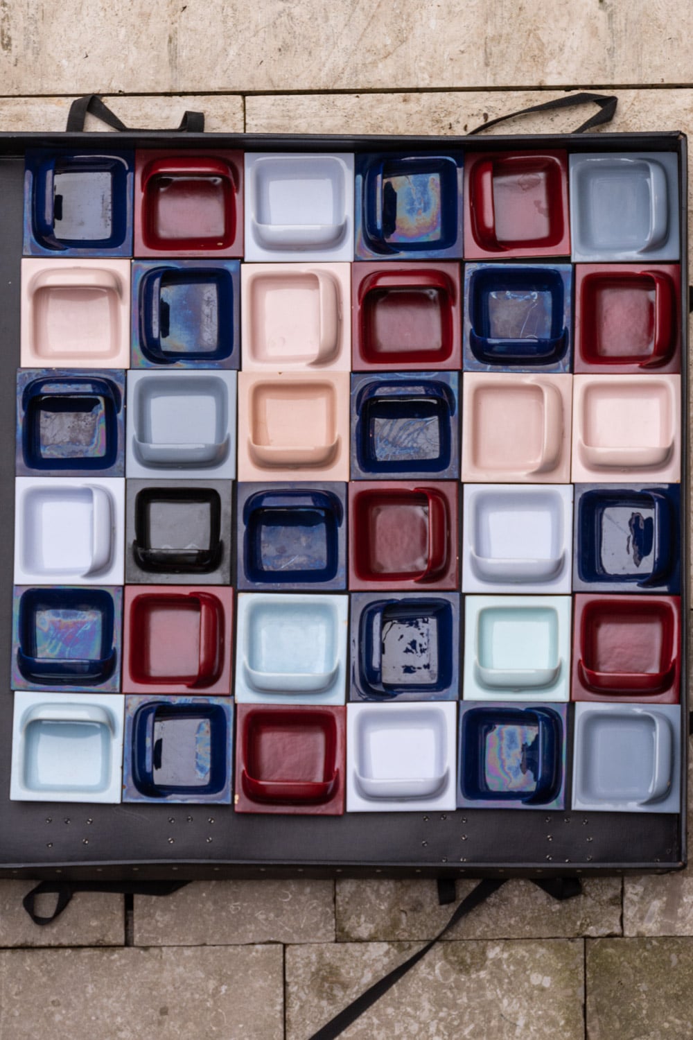 Batch Of Blue-Red Vintage Soap-Dish Tiles #4671 - Retrouvius