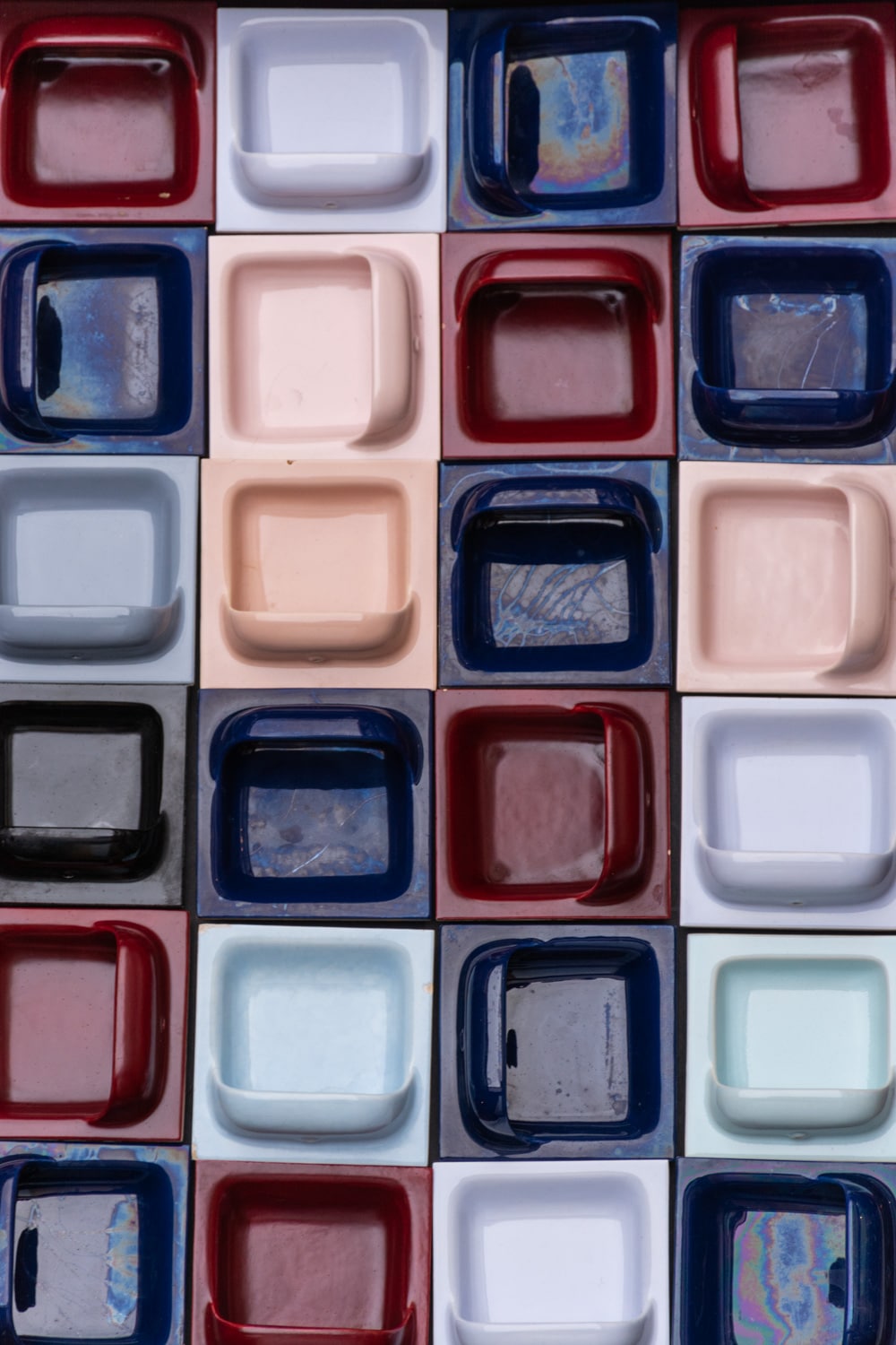 Batch Of Blue-Red Vintage Soap-Dish Tiles #4671 - Retrouvius