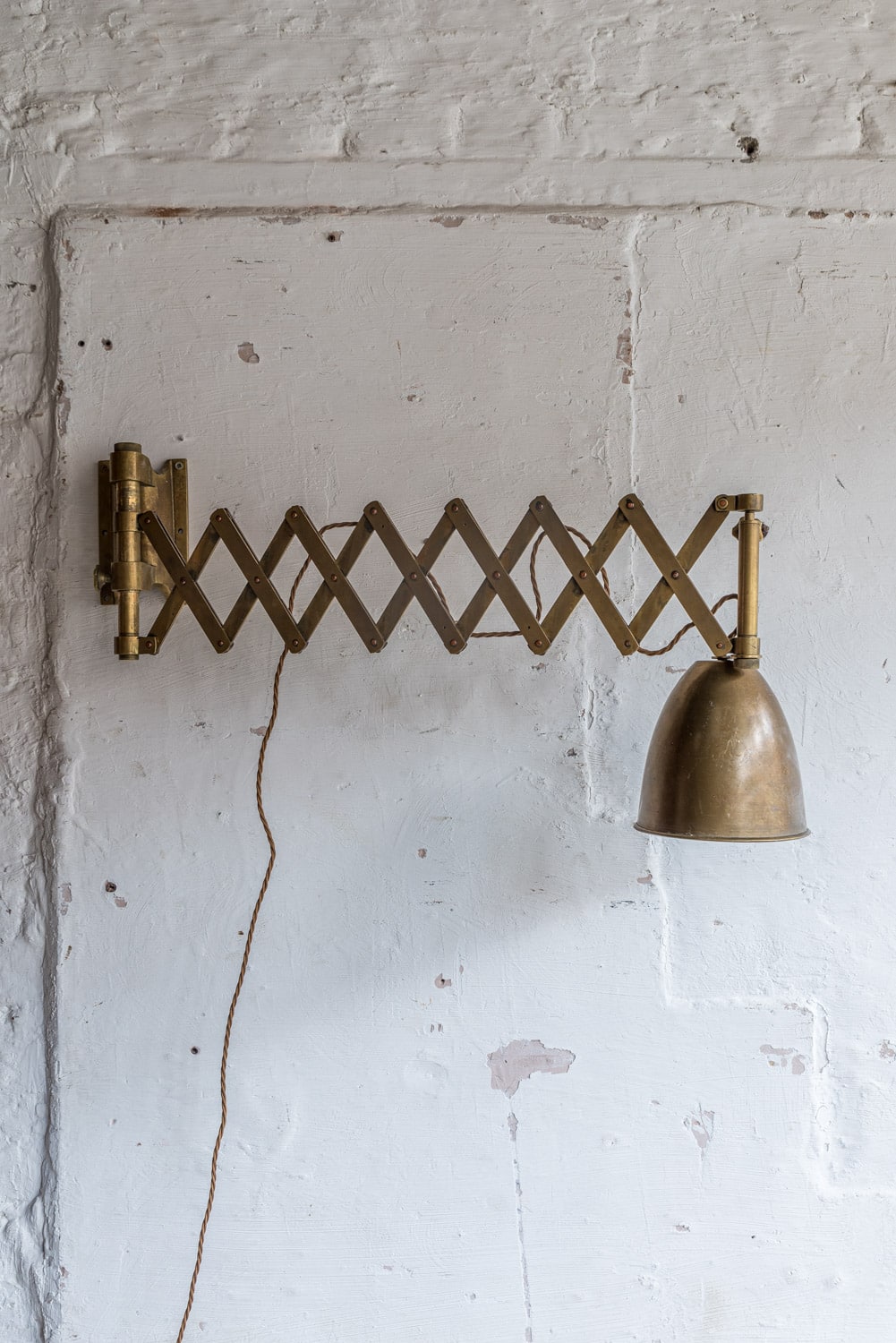 Brass Scissor Lamp #9134 - Retrouvius