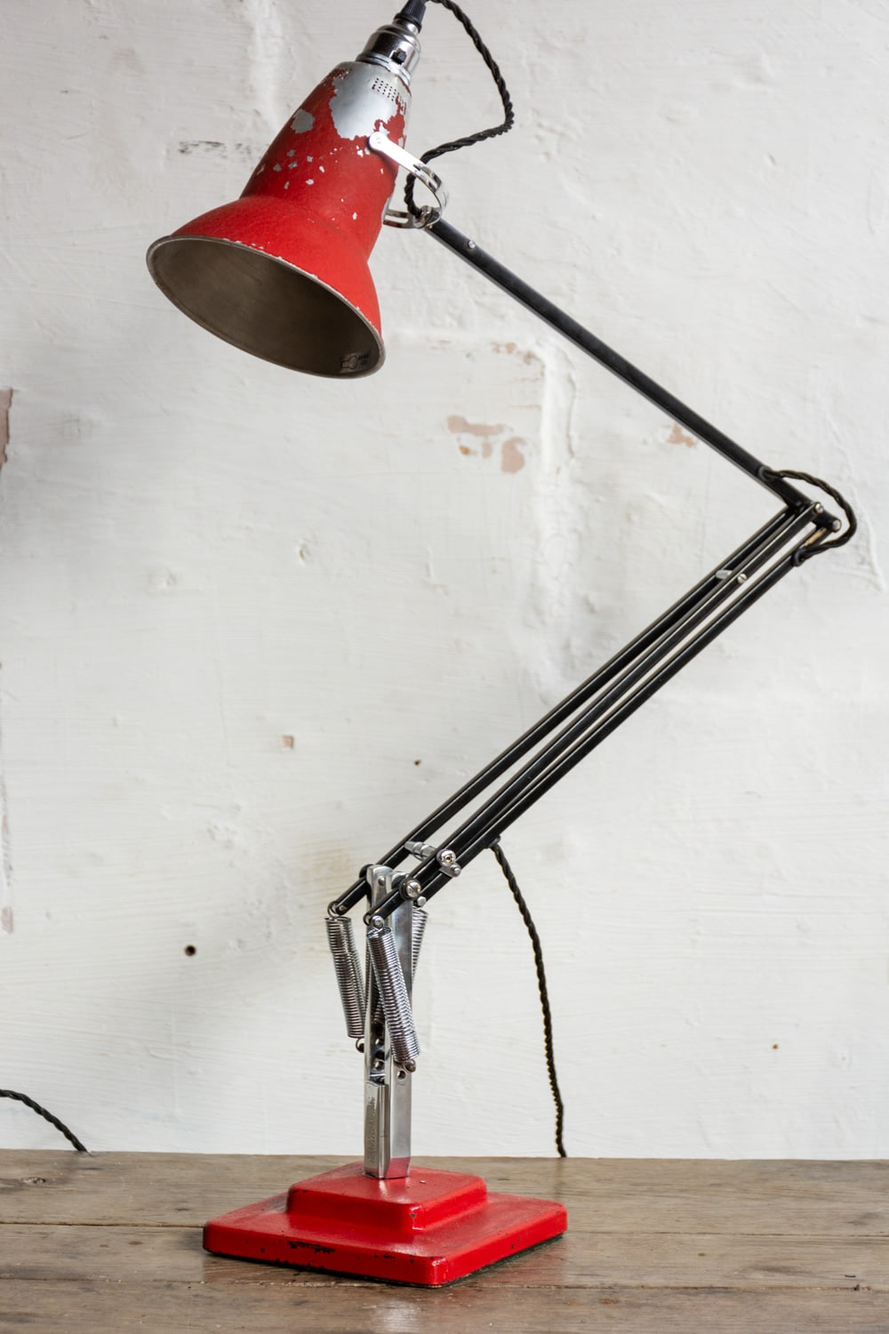 Early Production Anglepoise Lamps #6104 - Retrouvius