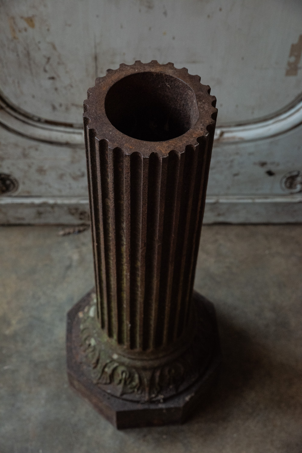 Reclaimed Fluted Iron Column #6414 - Retrouvius