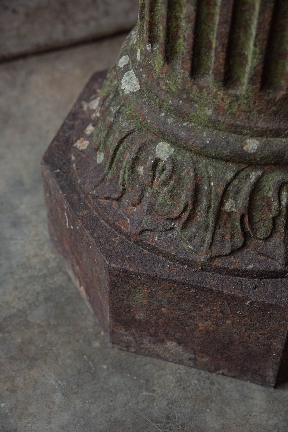 Reclaimed Fluted Iron Column #6414 - Retrouvius