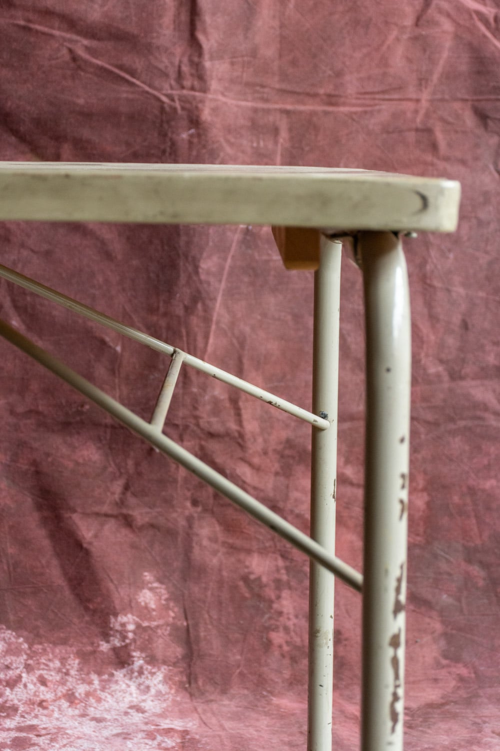 Folding Formica Tables #8868 - Retrouvius