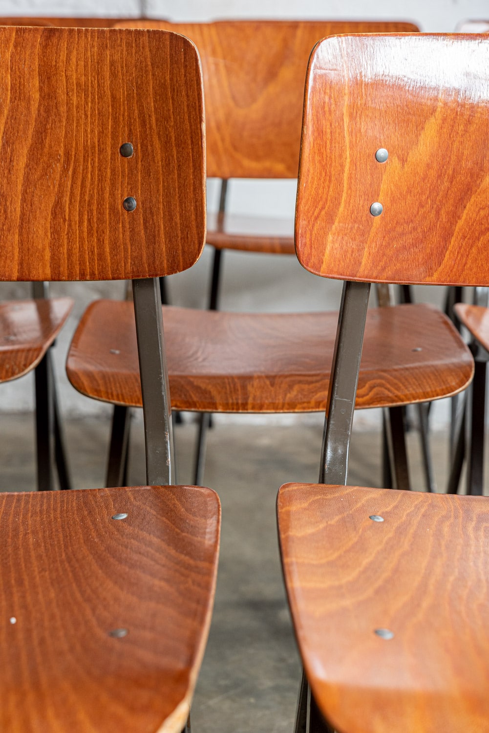 Friso Kramer-Style Chairs #7053 - Retrouvius