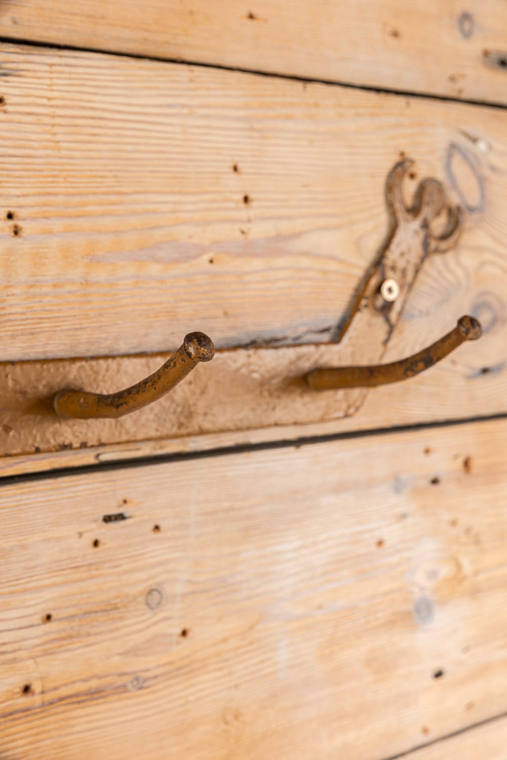 Georgian wrought iron coat hook #8142 - Retrouvius