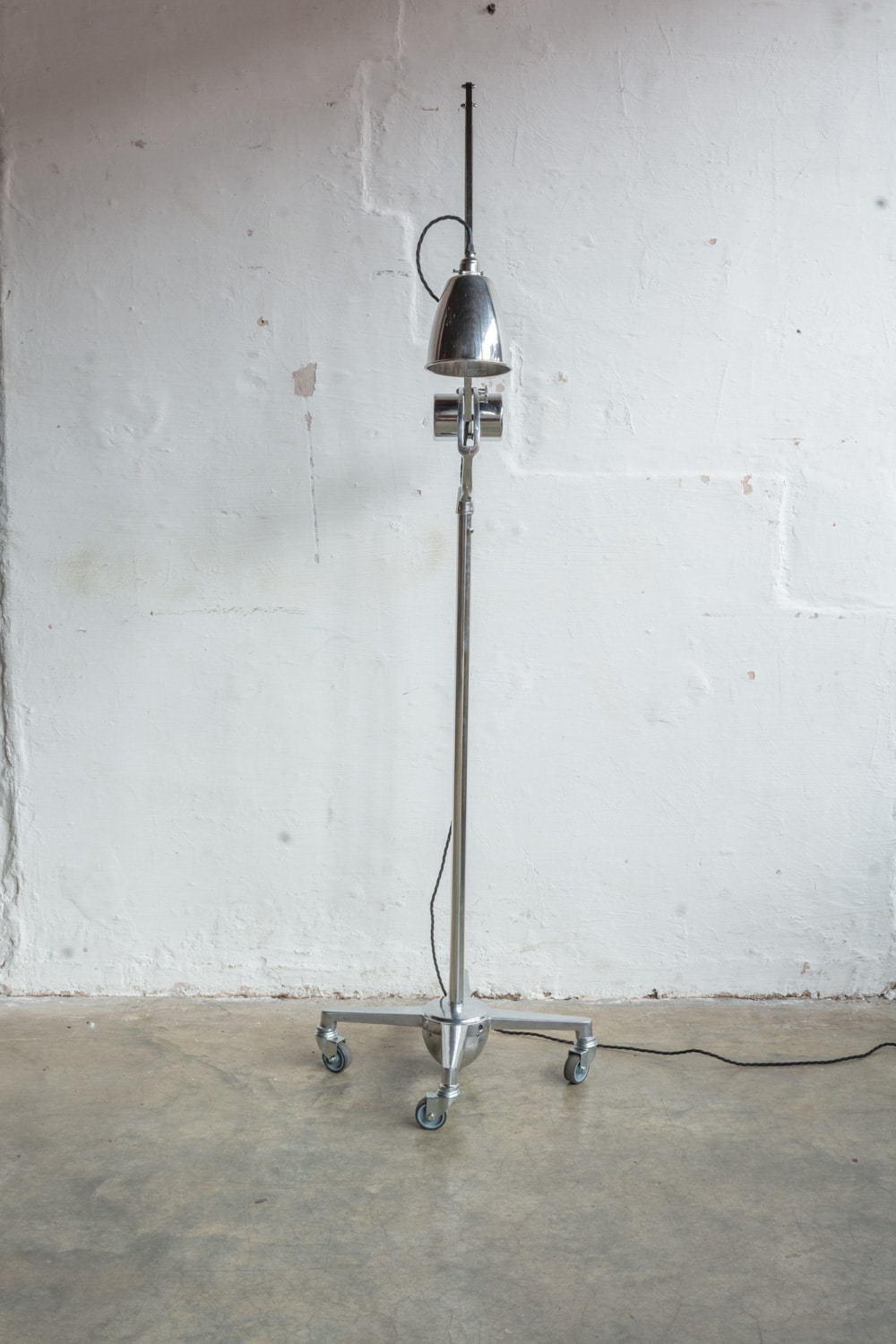 Hadrill & Horstmann Counterpoise Lamp #5501 - Retrouvius