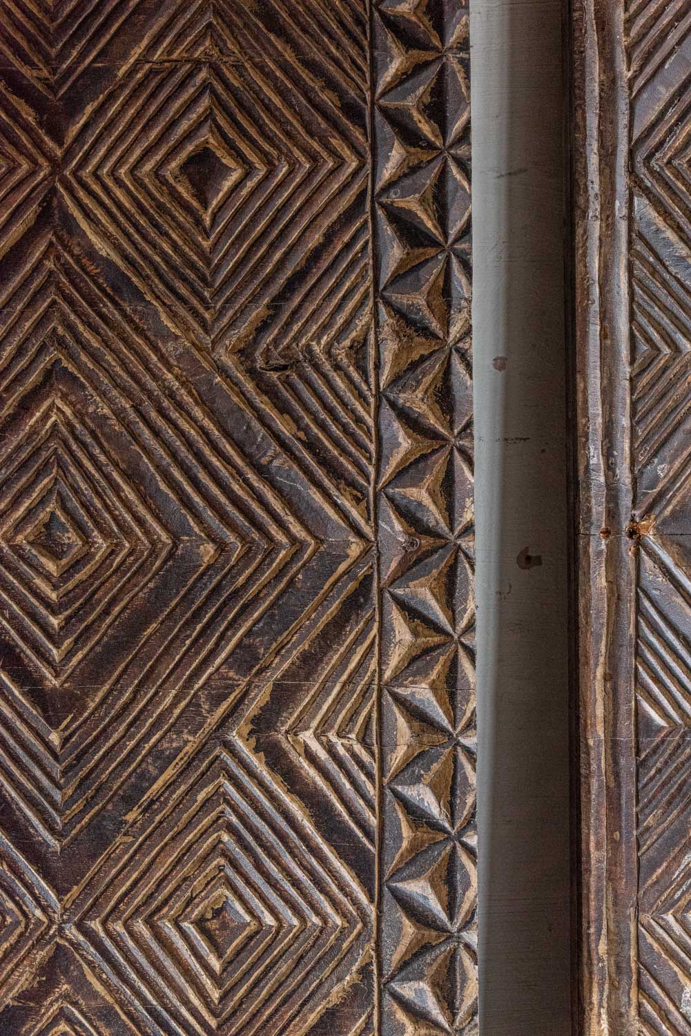 Hand-carved Geometric Panels / Sq M #8320 - Retrouvius