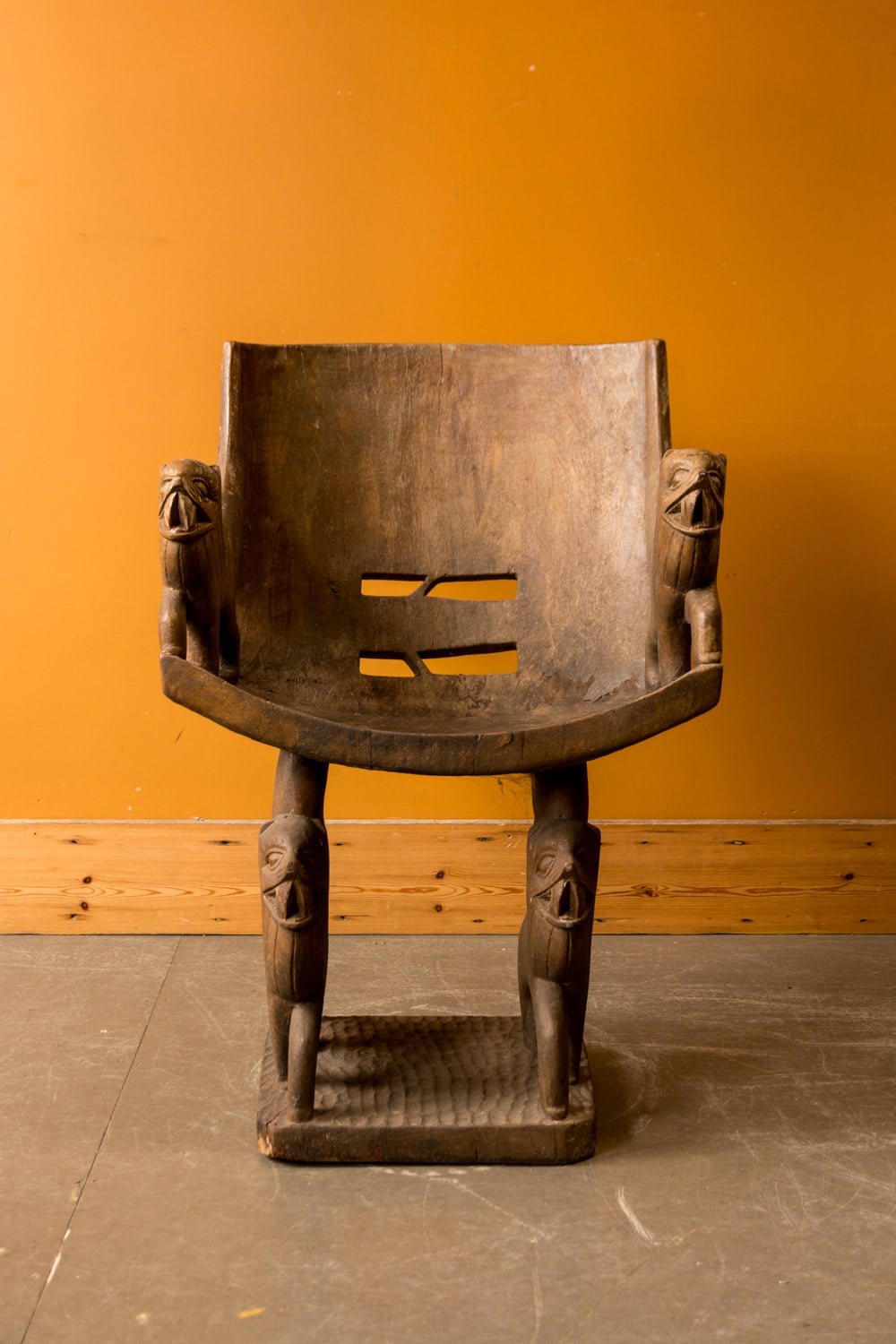 Hand-carved West African Tribal Throne #9594 - Retrouvius