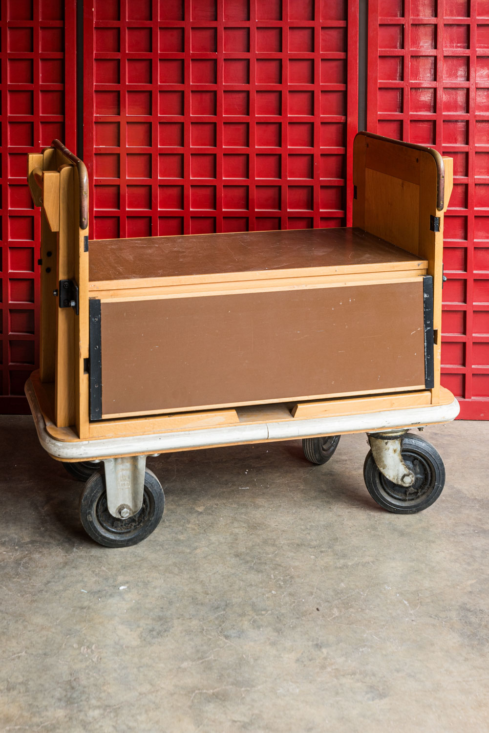 Industrial Slingsby Trolley #8912 - Retrouvius