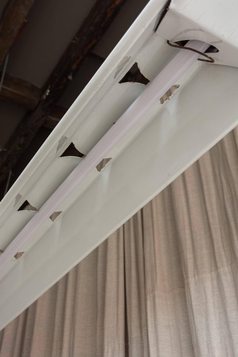 Midcentury Industrial Trough Light #9601 - Retrouvius