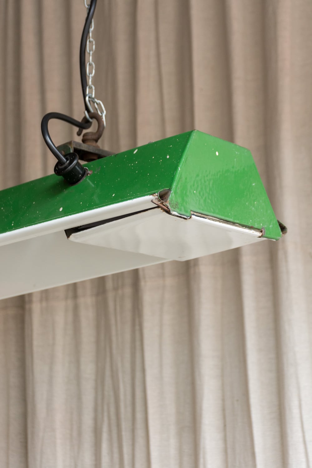 Midcentury Industrial Trough Light #9601 - Retrouvius