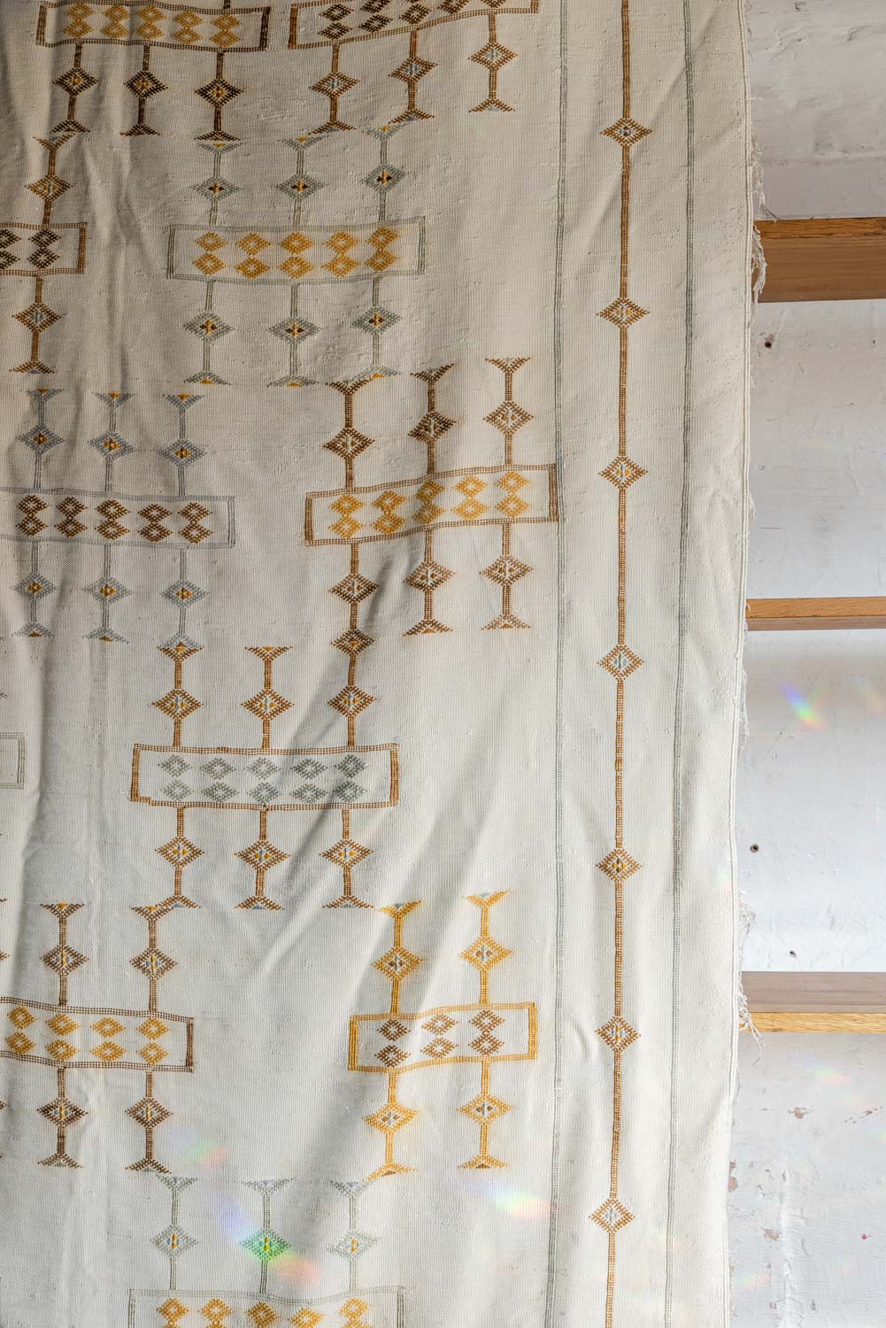 Moroccan Silk Rug #8257 - Retrouvius