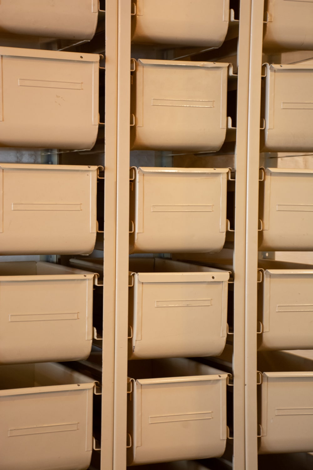 Painted Metal Standing Drawers #6367 - Retrouvius