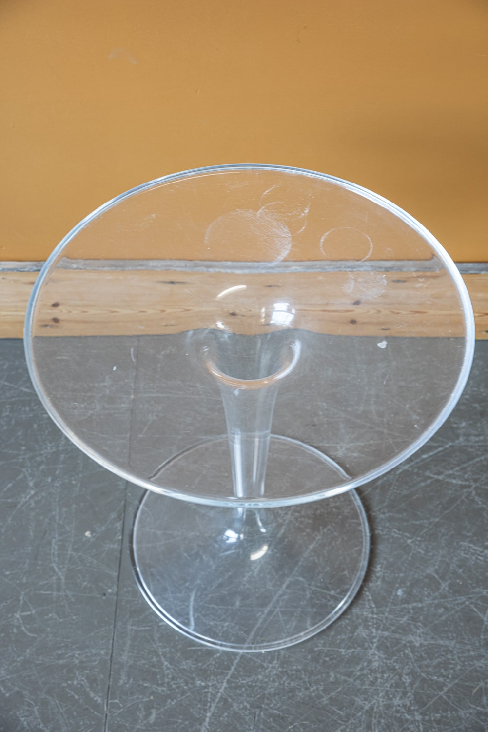 Perspex Side Tables #6569 - Retrouvius