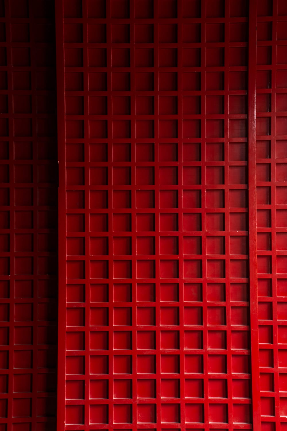Red Lacquer Panels #8699 - Retrouvius