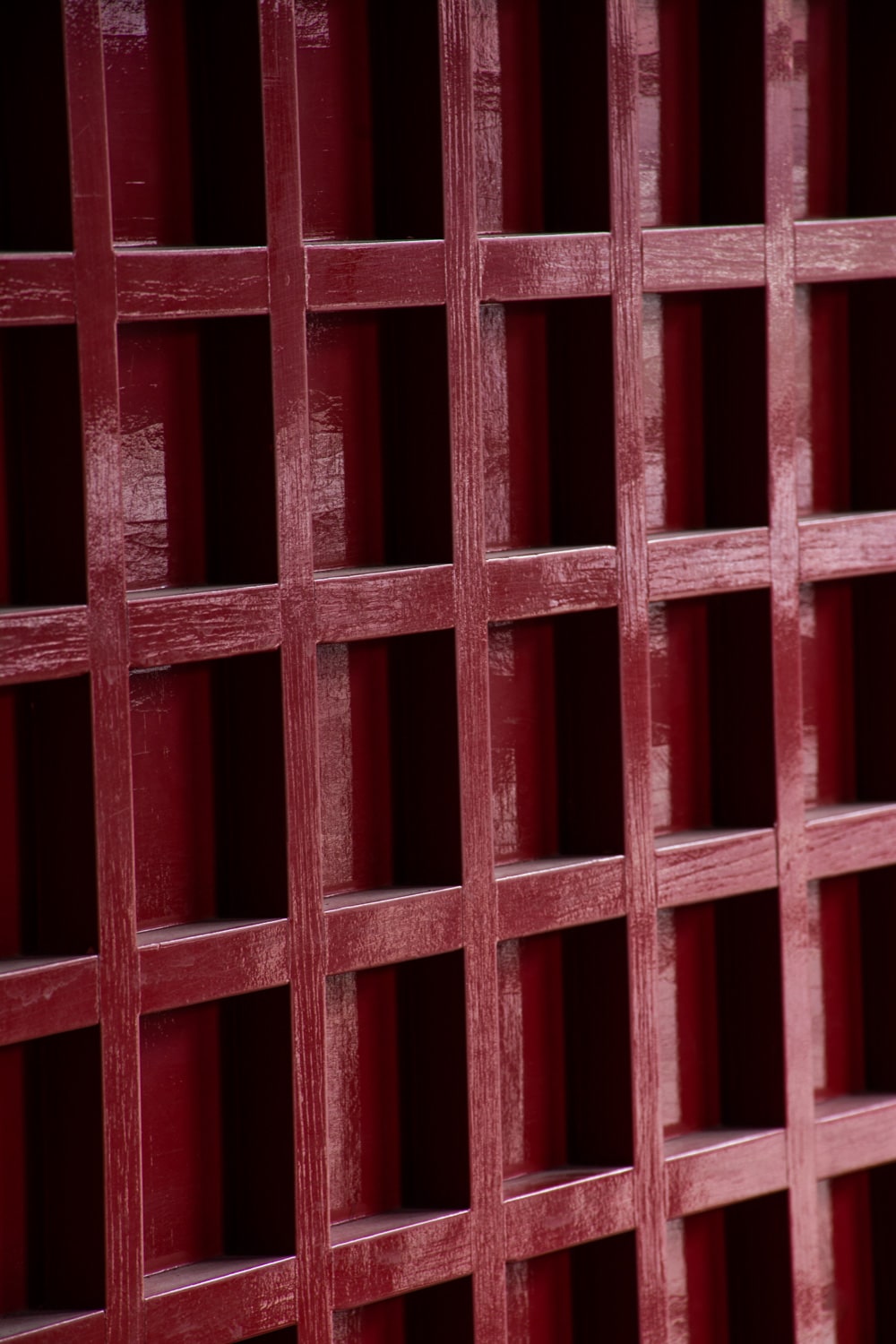 Red Lacquer Panels #8699 - Retrouvius