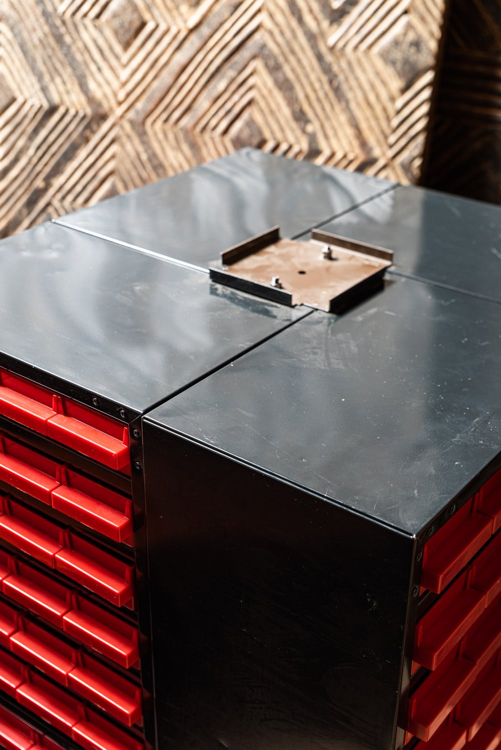 Rotating Workshop Cabinet #8656 - Retrouvius