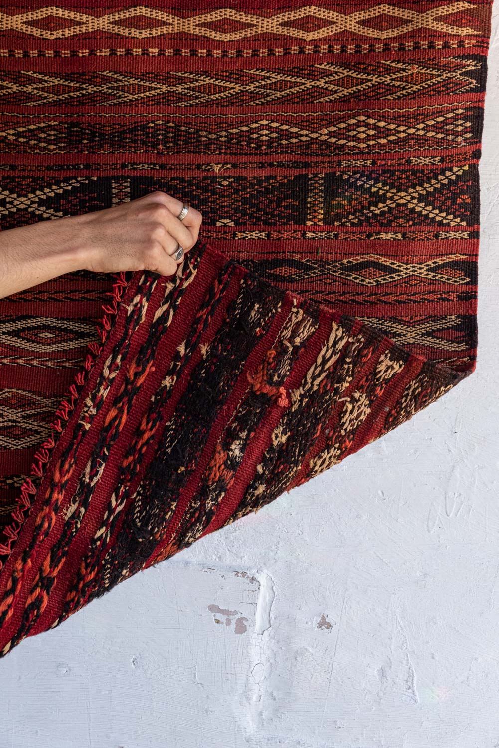 Small Moroccan Rug #7040 - Retrouvius