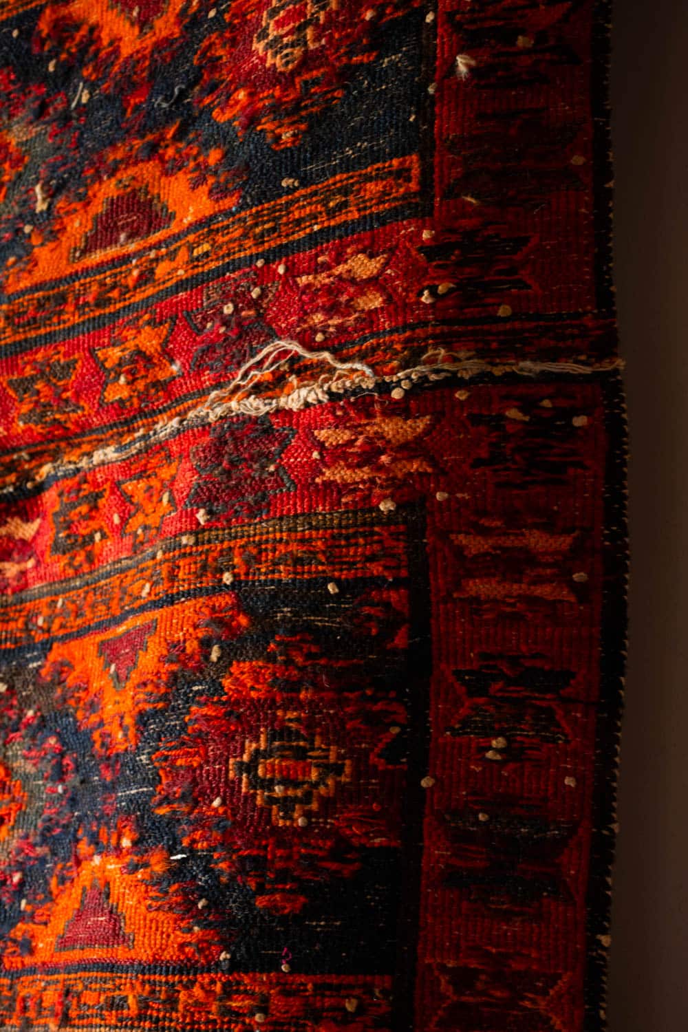 Small Persian Rug #9201 - Retrouvius