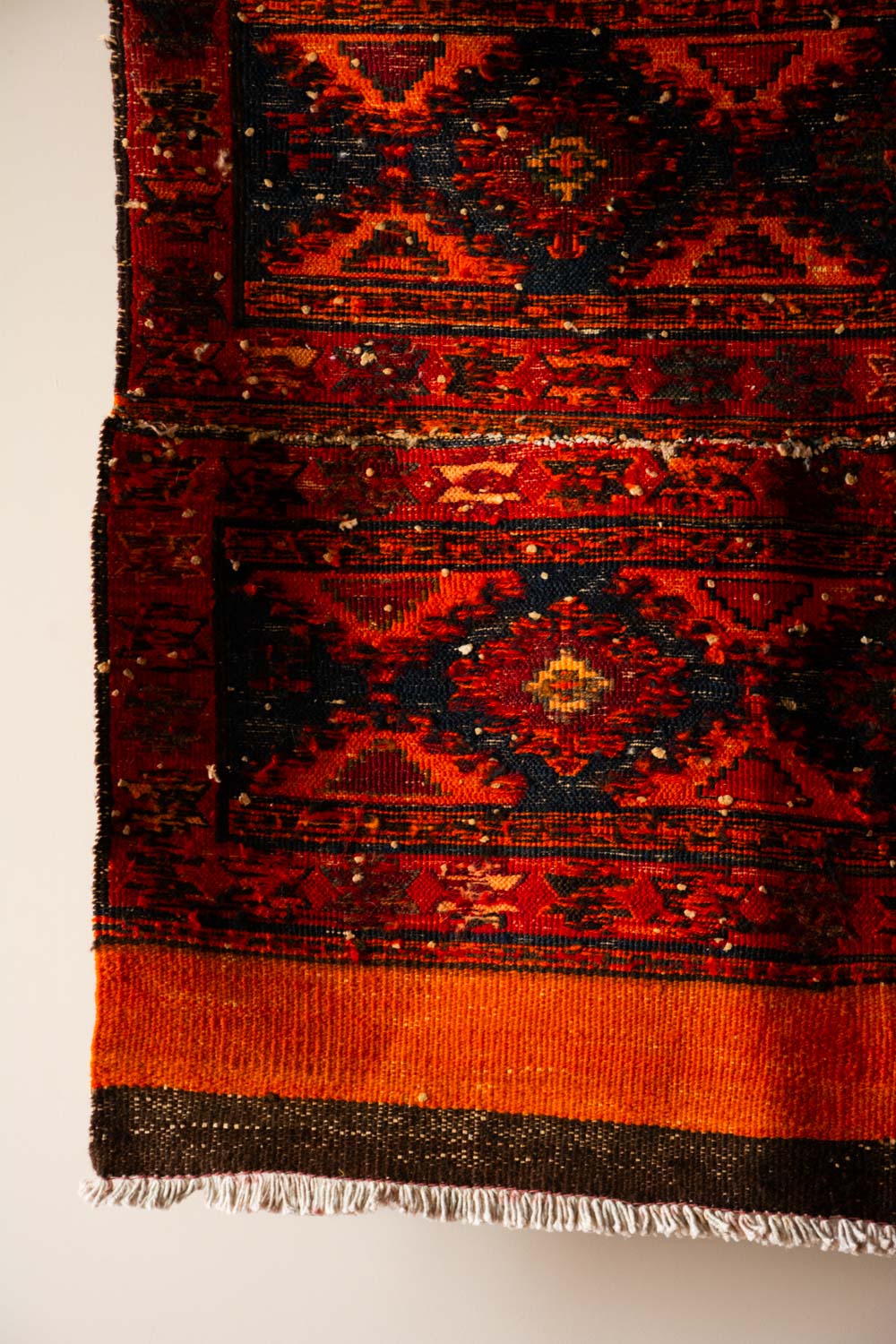 Small Persian Rug #9201 - Retrouvius