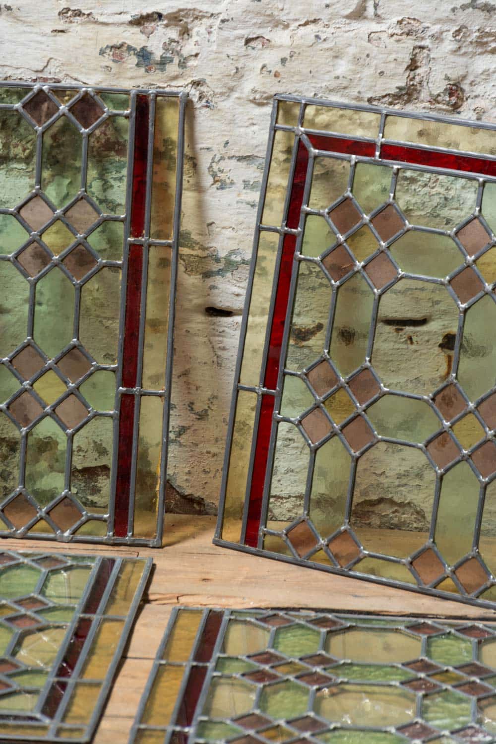 Small Stained Glass Diamond-Shaped Panels #9653 - Retrouvius
