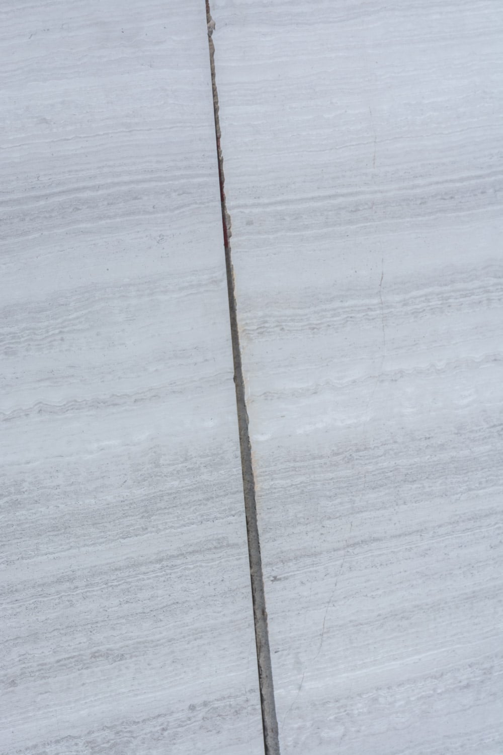 Striped White Marble Slabs #5804 - Retrouvius