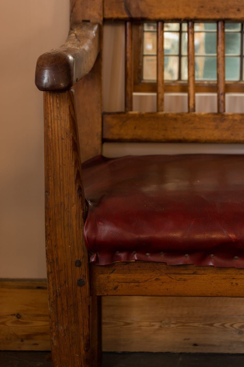 Victorian Spindle Back Bench #9572 - Retrouvius