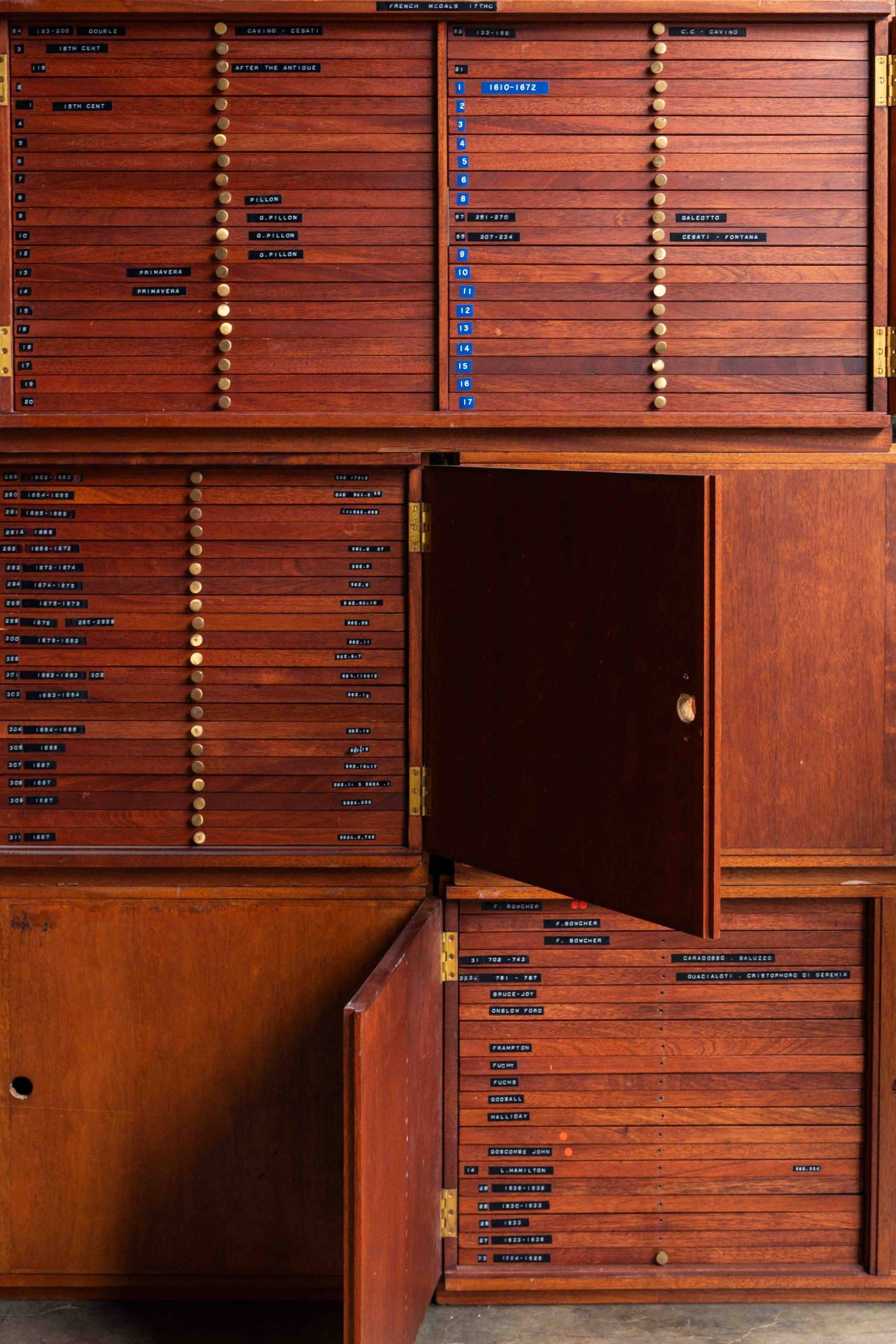 Vintage Coin Cabinets #8779 - Retrouvius