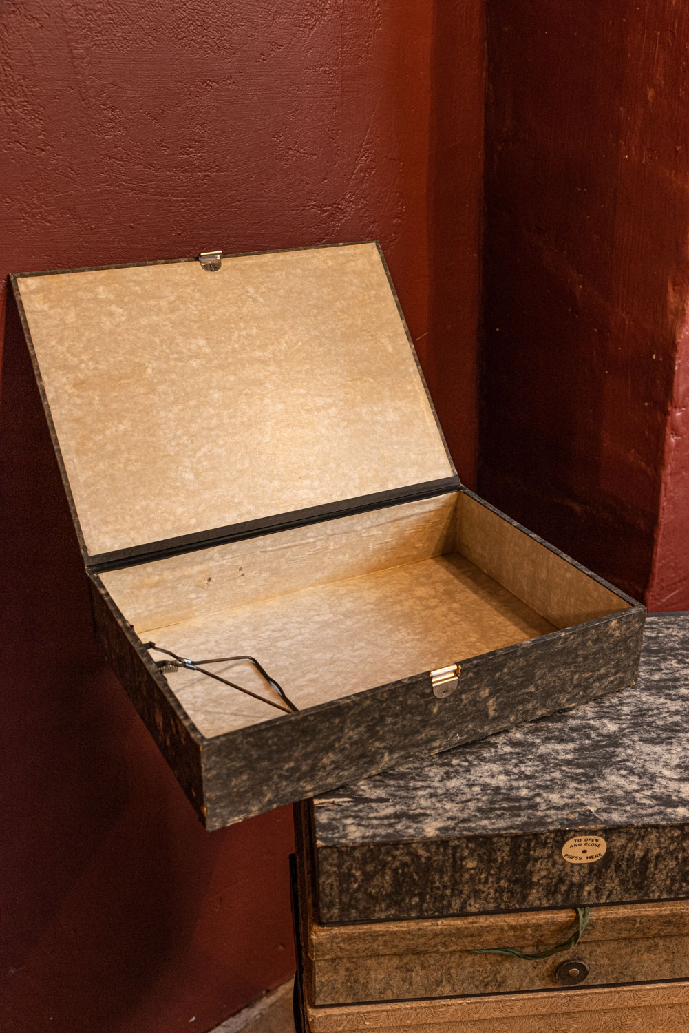 Vintage Lever Arch Storage Files #8505 - Retrouvius