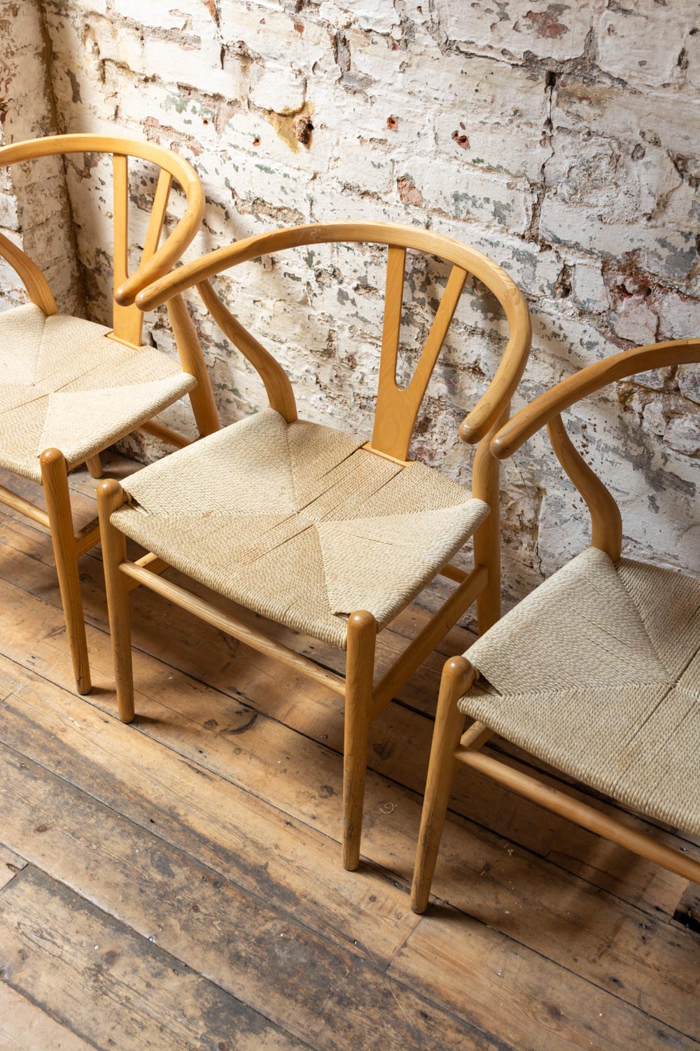 Wishbone Style chairs #8333 - Retrouvius