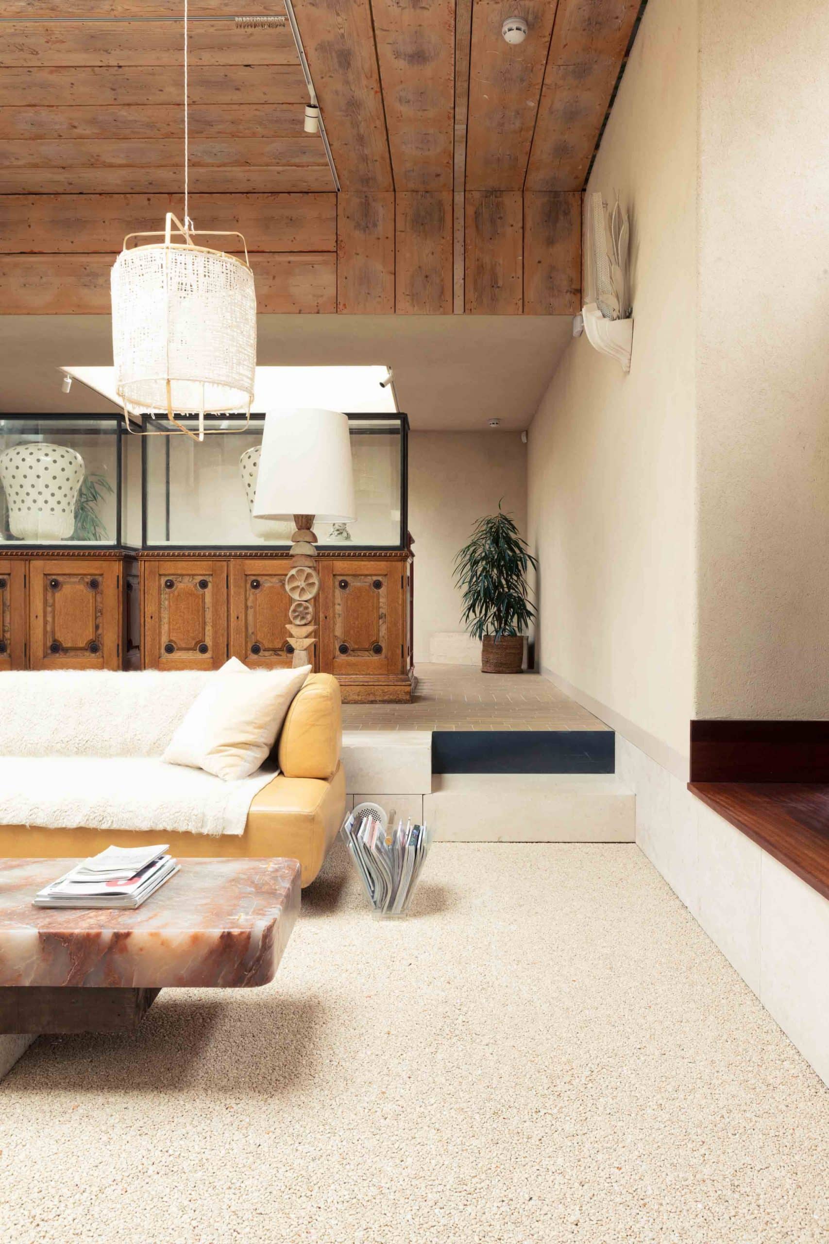 Contact - Retrouvius