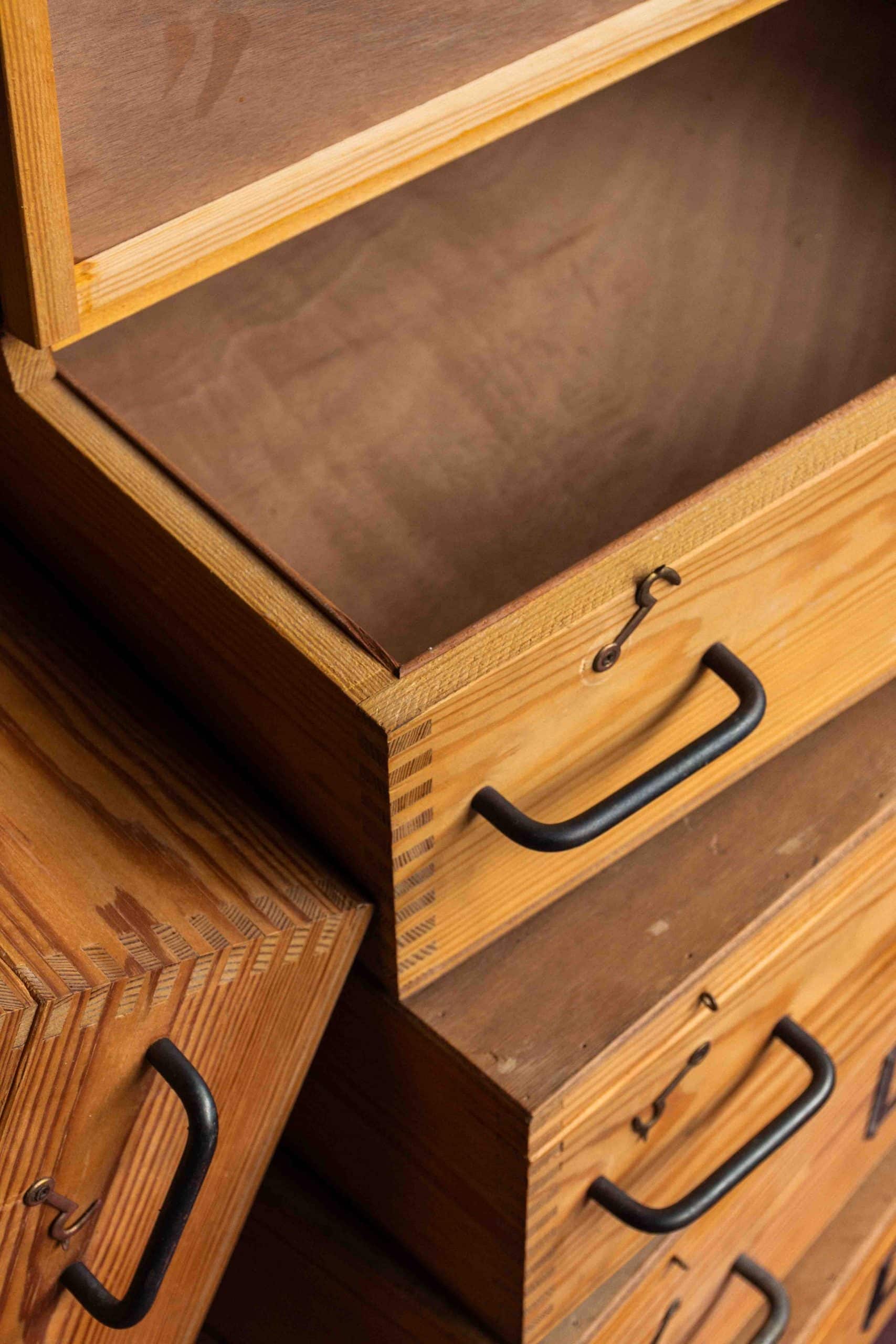 Large Pine Boxes #8773 - Retrouvius