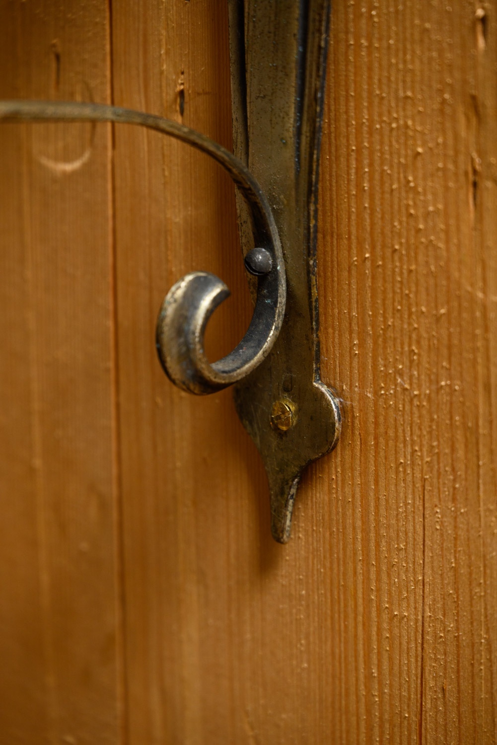 Art Nouveau Wall Light #1557 - Retrouvius